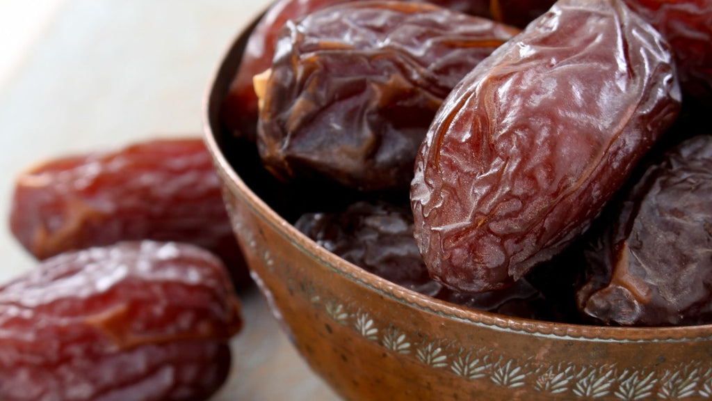 Date & Pistachio Collagen Biscuit Recipe